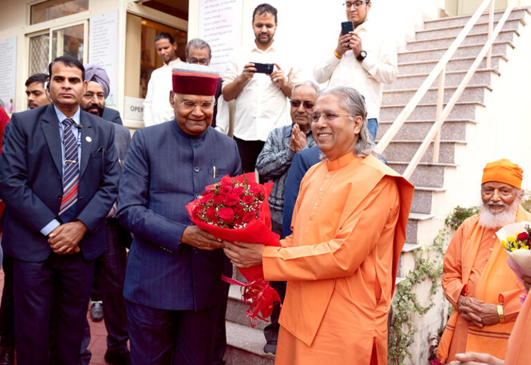 Former President of India Sri Ram Nath Kovind Visits YSS Dwarahat ...