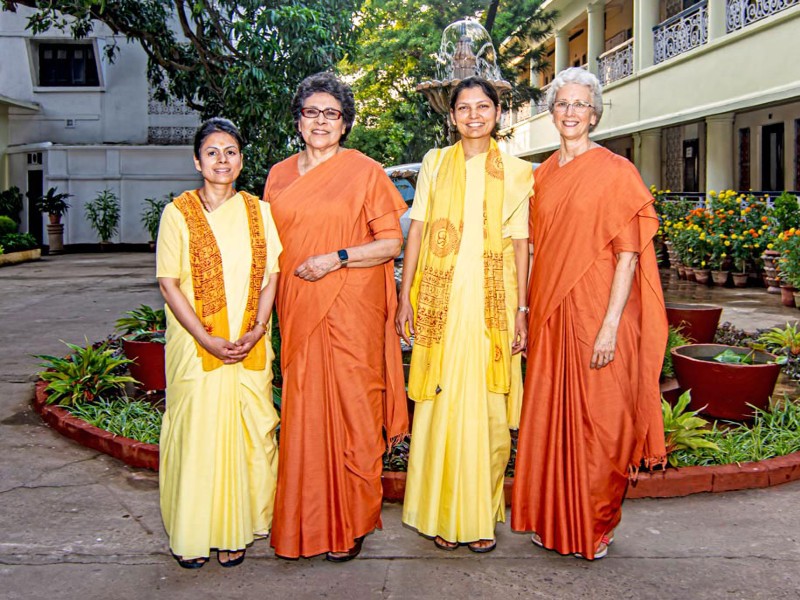 SRF Sannyasinis’ Visit to YSS Ashrams - Yogoda Satsanga Society of India